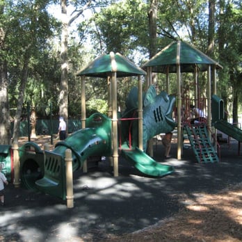 MERRILL PARK - Updated August 2025 - 64 Photos - 985 Merrill Park Dr ...