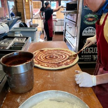 THE RIVERSIDE PIZZERIA - Updated October 2025 - 123 Photos & 178 ...