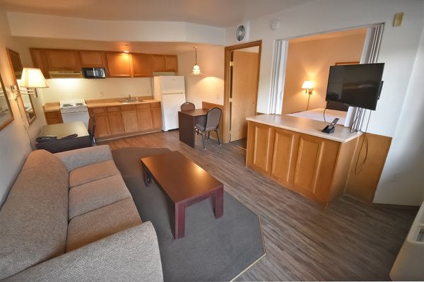 MANOR SUITES - Updated October 2024 - 43 Photos & 50 Reviews - 7230 Las ...