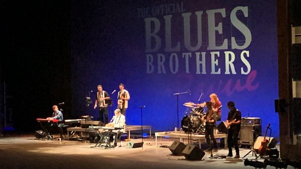 MOONLIGHT AMPHITHEATRE - 237 Photos & 148 Reviews - 1250 Vale Terrace ...