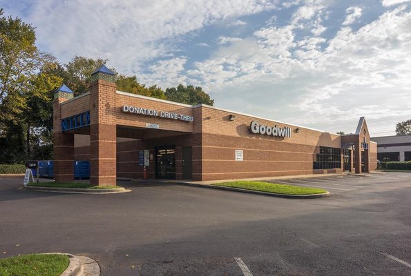 GOODWILL - ALBEMARLE RD - Updated December 2025 - 10 Photos & 11 ...