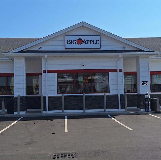BIG APPLE STORE - Updated December 2025 - 16 Photos - 124 Main St, Fairfield, Maine ...