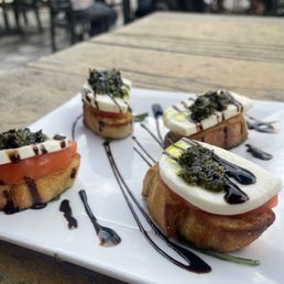 THE QUARRY TAP ROOM - Updated August 2025 - 183 Photos & 193 Reviews ...