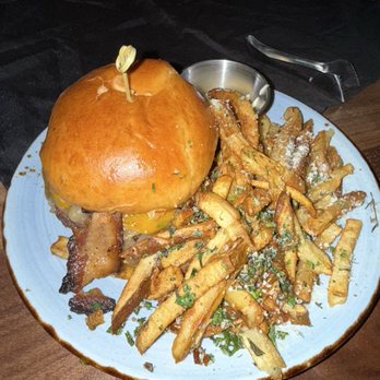 THE CRUNKLETON - Updated September 2025 - 26 Photos & 13 Reviews - 403 ...