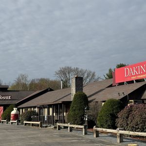 HARRINGTON HAMS - Updated October 2025 - 18 Reviews - 210 E Main ...