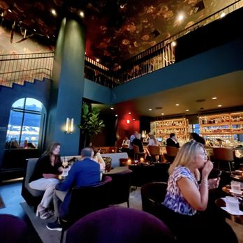 BLIND DUCK - Updated October 2025 - 43 Photos & 32 Reviews - 40 Trinity ...