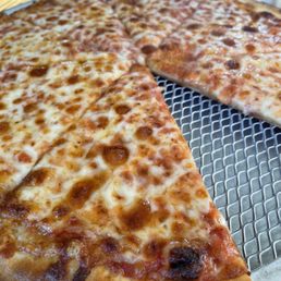 WHITECAPS PIZZA - Updated October 2025 - 584 Photos & 943 Reviews ...