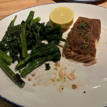 PACIFIC TABLE - LAS COLINAS - Updated May 2024 - 525 Photos & 349 ...