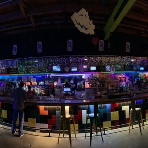 THE MAX RETROPUB - 98 Photos & 89 Reviews - Pubs - 114 S Elgin Ave ...