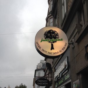 JUICY - Updated July 2025 - 15 Photos - Istedgade 86, København ...