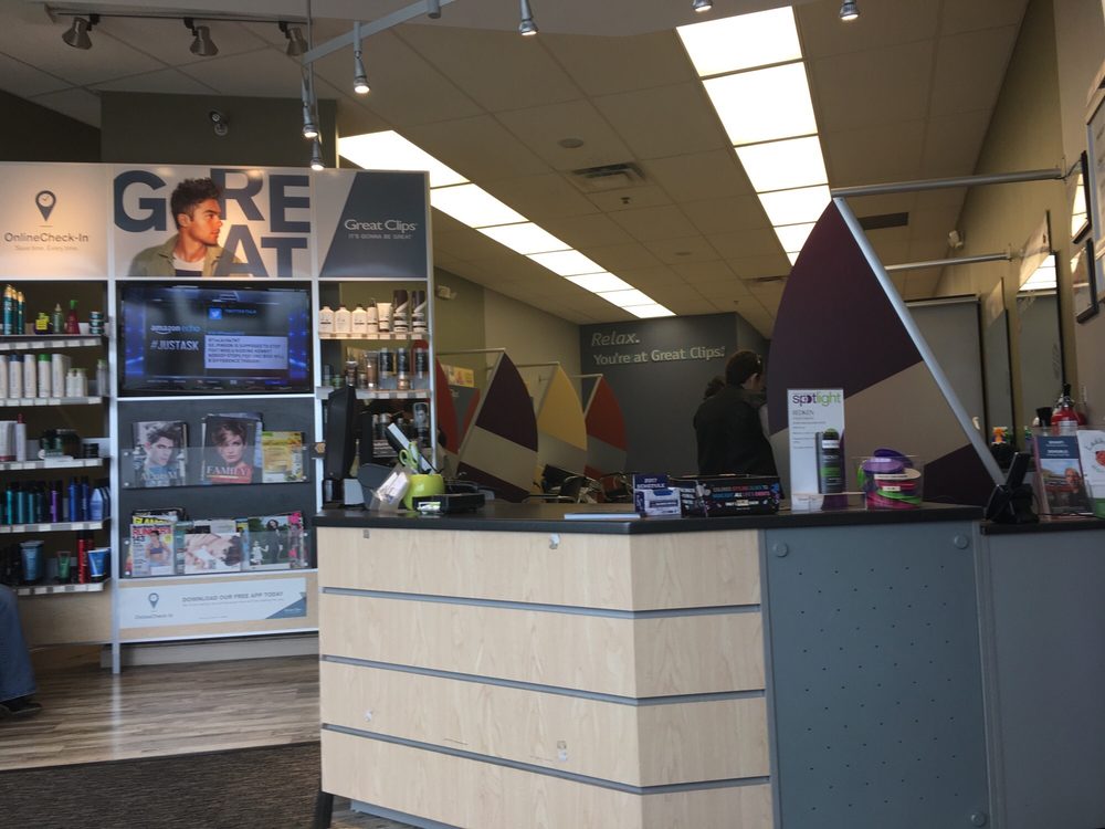 GREAT CLIPS - Updated June 2026 - 17 Reviews - 10814 Parallel Pkwy ...