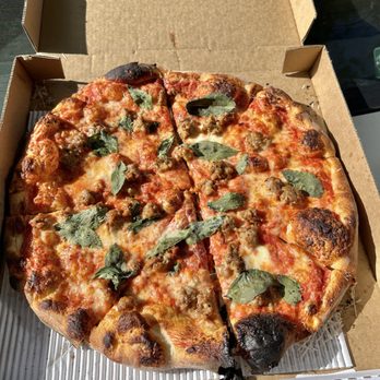 ANGELO’S PIZZERIA - Updated November 2024 - 1425 Photos & 956 Reviews ...