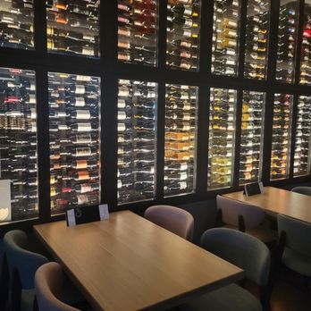 360 WESTPORT - Updated November 2024 - 211 Photos & 54 Reviews - 111 W ...