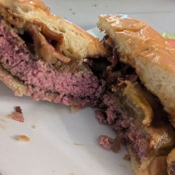 MUSCOOT TAVERN - Updated December 2025 - 214 Photos & 272 Reviews - 105 ...