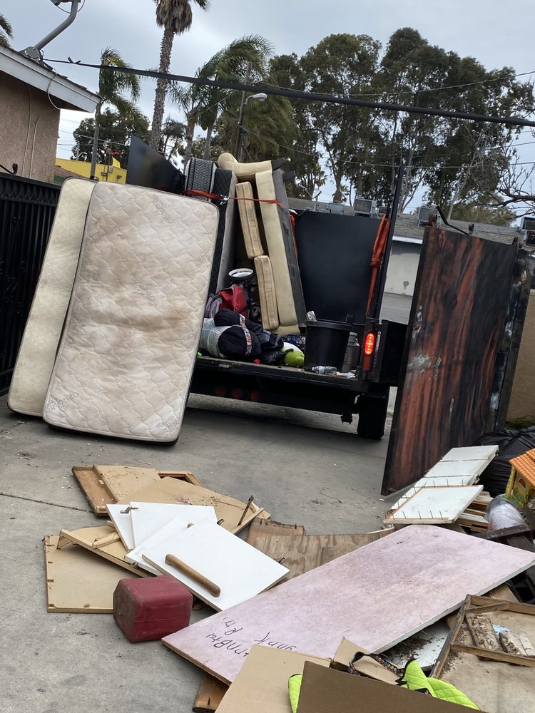 JUNK REMOVAL REBOLLAR - Updated September 2025 - 45 Photos - 3520 Keel ...