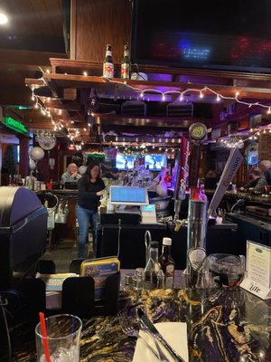 CHRISTOPHERS PUB - Updated May 2026 - 19 Photos & 25 Reviews - 955 ...