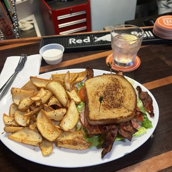 TREEHOUSE CDA - Updated March 2025 - 58 Photos & 48 Reviews - 314 N 4th ...