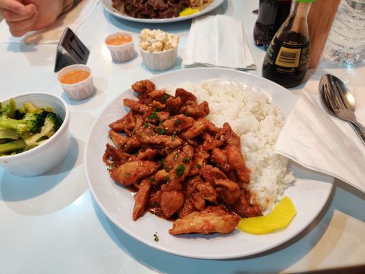 EVERGREEN FOOD FACTORY - 23 Photos & 22 Reviews - 1402 W Marshall Ave ...