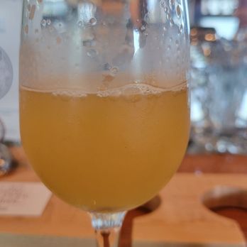 BENCHTOP BREWING - Updated August 2025 - 139 Photos & 81 Reviews - 1129 ...