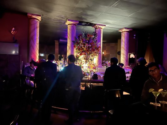 MARTUNI’S - Updated September 2025 - 335 Photos & 961 Reviews - 4 ...