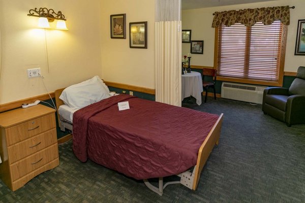 SUNWEST CHOICE HEALTHCARE & REHAB - Updated December 2025 - 27 Photos ...