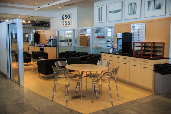 BMW OF FREEHOLD - Updated January 2026 - 40 Photos & 198 Reviews - 4225 ...