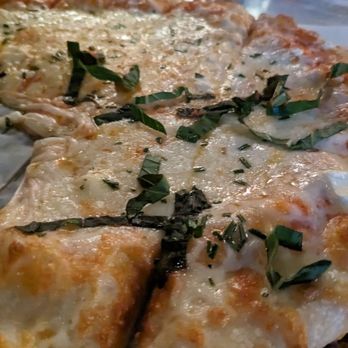 THE SILVER PIG BAR & OYSTER ROOM - Updated August 2025 - 143 Photos ...