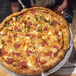 MOONLIGHT PIZZA & BREWPUB - Updated July 2025 - 273 Photos & 564 ...