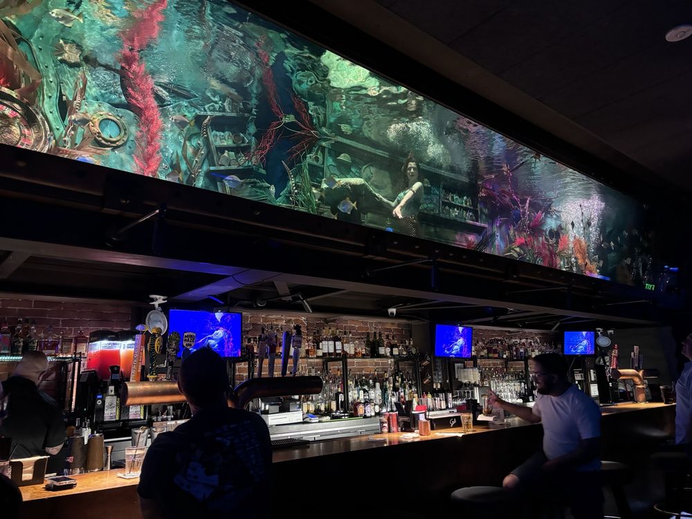 DIVE BAR - Updated May 2025 - 662 Photos & 947 Reviews - 1016 K St ...