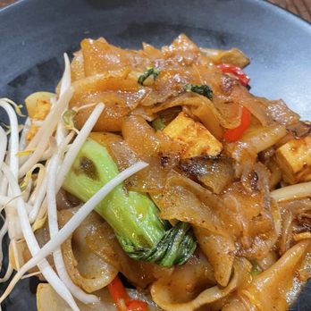 NAA MO THAI RESTAURANT - Updated October 2025 - 107 Photos & 140 ...