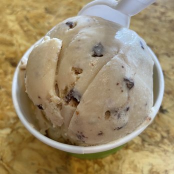 INSIDE SCOOP CREAMERY - Updated September 2024 - 142 Photos & 252 ...