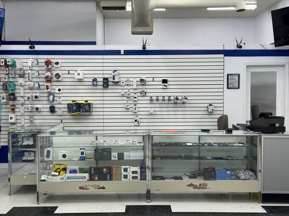 HAWK MOBILE - Updated October 2025 - 137 15th Street E, Prince Albert ...