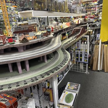 HOBBY QUARTERS - Updated December 2025 - 101 Photos & 61 Reviews - 30 ...