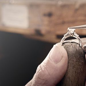 BAILEY’S FINE JEWELRY - 78 Photos & 71 Reviews - 415 Daniels St ...