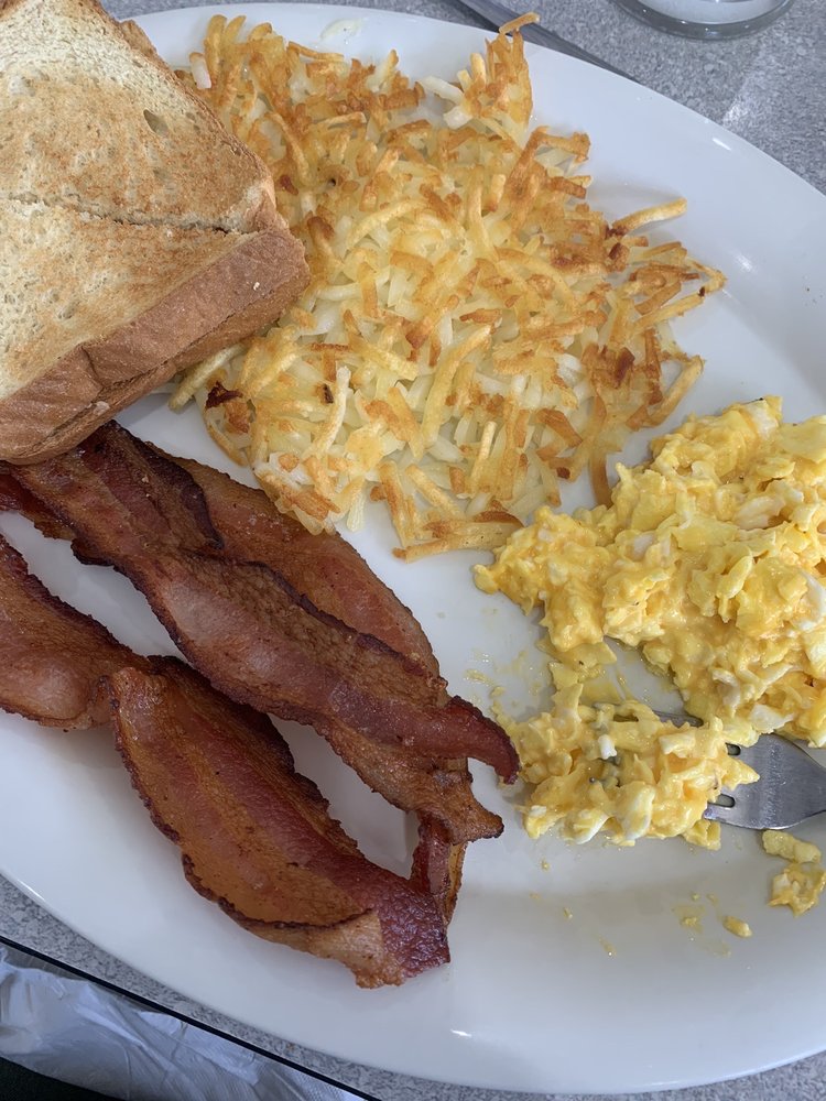 TATERS GRILL - Updated January 2025 - 33 Photos & 12 Reviews - 109 N ...