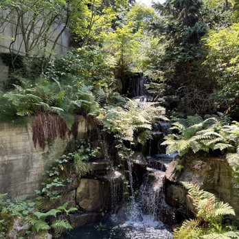 REI - Updated December 2025 - 669 Photos & 649 Reviews - 222 Yale Ave N ...