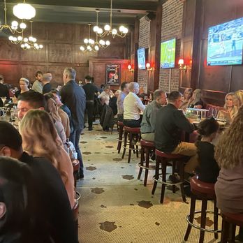 THE WISE GUY - Updated April 2025 - 189 Photos & 91 Reviews - 1924 Main ...