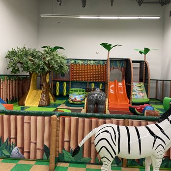 FUNVILLE PLAYGROUND AND CAFE CHESAPEAKE - Updated June 2025 - 192 ...