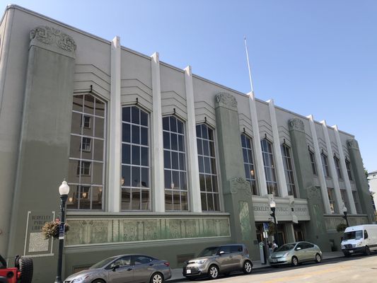 BERKELEY PUBLIC LIBRARY - Updated July 2025 - 154 Photos & 129 Reviews ...