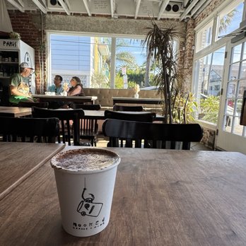 HOOKED VENICE - Updated June 2024 - 43 Photos & 25 Reviews - 9 Dudley ...