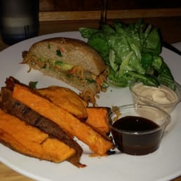 GARDEN GRILLE - Updated May 2025 - 520 Photos & 751 Reviews - 727 East ...