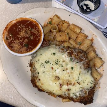 CHAMPS SPORTS BAR & GRILL - Updated December 2024 - 144 Photos & 265 ...