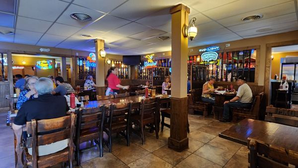 M K DAVIS RESTAURANT & BAR - Updated December 2025 - 254 Photos & 237 ...