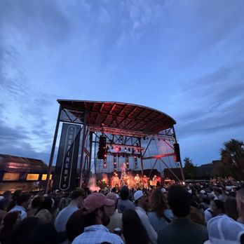 THE REFINERY - Updated November 2025 - 42 Photos & 20 Reviews - 1640 ...