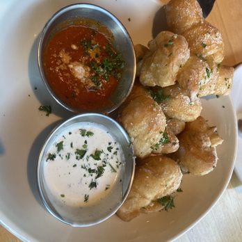 UPPER CRUST WOOD FIRED PIZZA - Updated October 2024 - 369 Photos & 305 ...