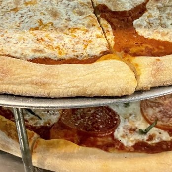 FRONT STREET PIZZA - Updated October 2024 - 363 Photos & 493 Reviews ...