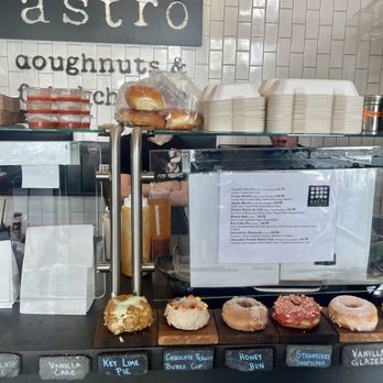 ASTRO DOUGHNUTS & FRIED CHICKEN - 1797 Photos & 1344 Reviews - 1308 G ...