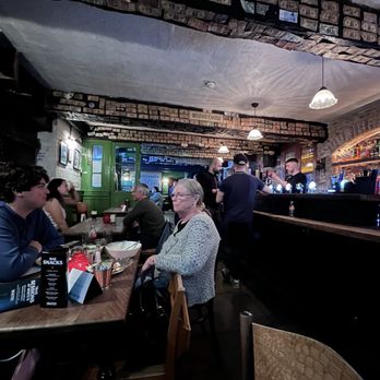 WHITES TAVERN - Updated October 2025 - 119 Photos & 86 Reviews - 2-4 ...