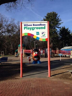 BLISS PARK - Updated January 2026 - 13 Photos - 341-401 Laurel St ...