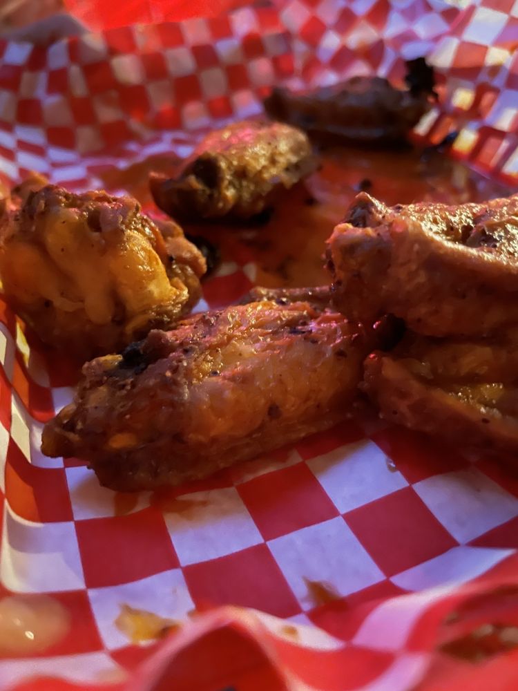 KILTED BUFFALO - Updated October 2024 - 18 Photos & 11 Reviews - 1212 ...